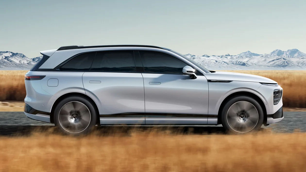 XPeng G9 EV 2023 | SUV Drive